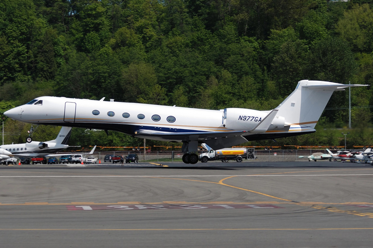 FBI Director Wray’s Use Of FBI Gulfstream Jet For Vacation Was Illegal ...